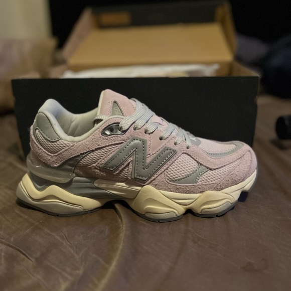 New Balance | Shoes | New Balance 960 December Sky Pink Deadstock ...